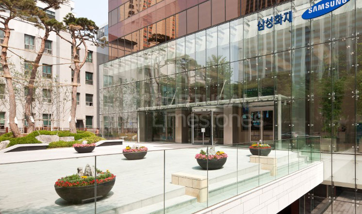 Samsung building - Korea. Moleanos. Portugal Limestones